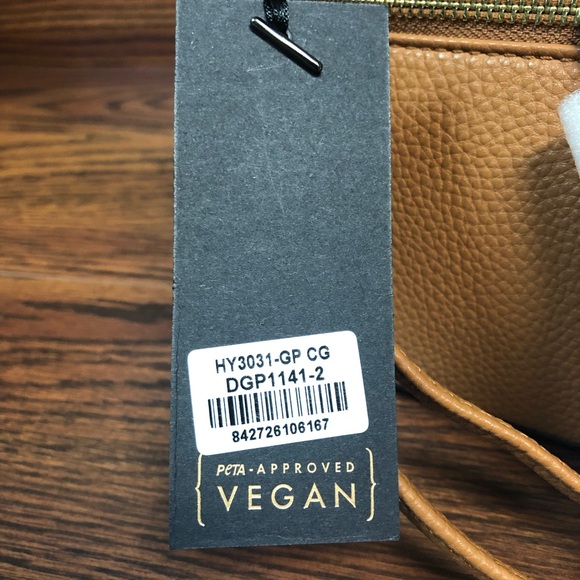 Deluxity | Bags | Deluxity Crossbody Bag | Poshmark